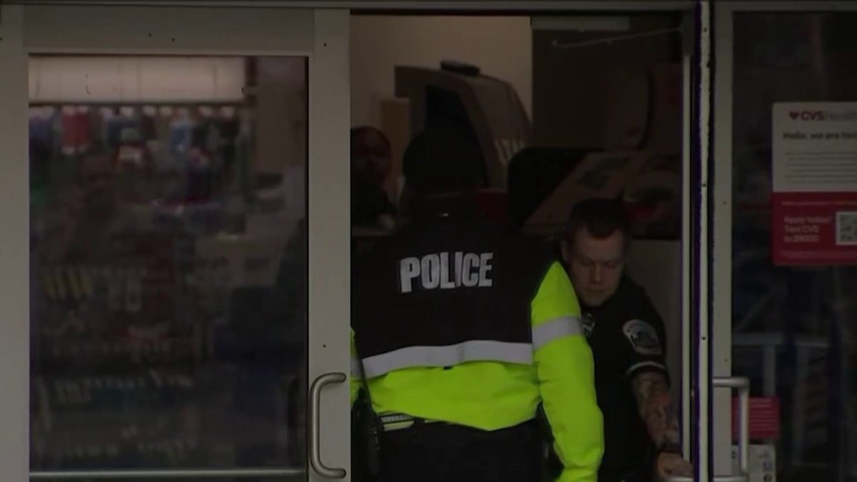 At Least 6 CVS Stores Robbed in DC Over Past 10 Days – NBC4 Washington