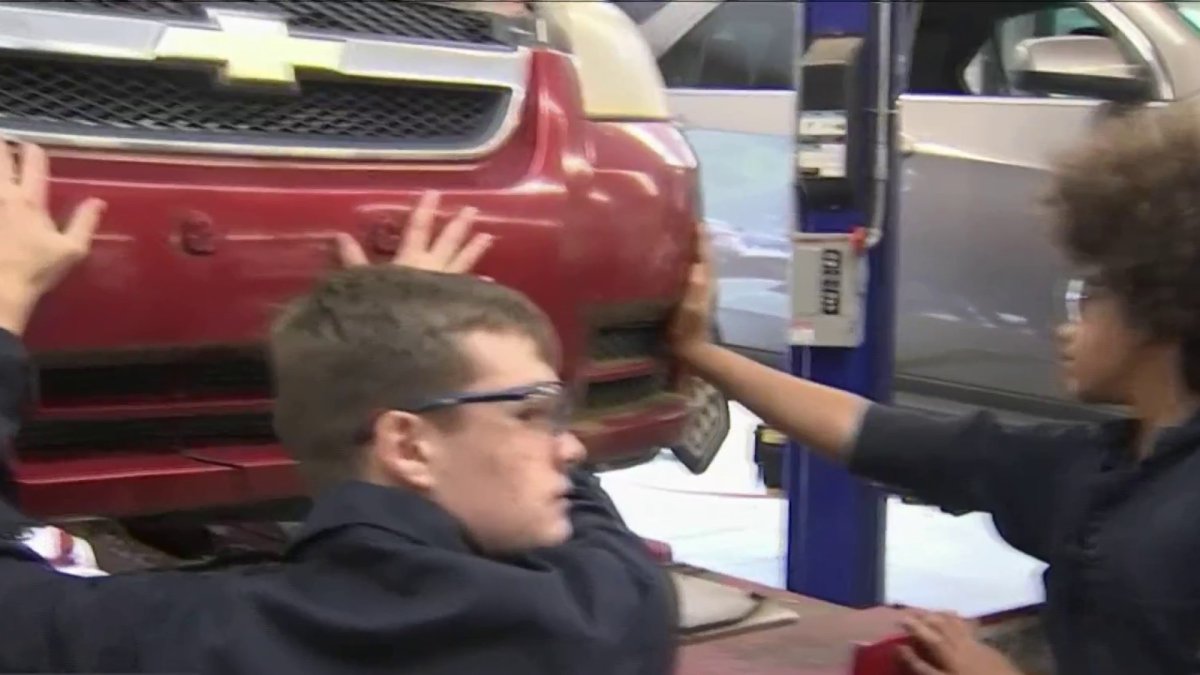 Got cars? Fairfax’s automotive tech program finds unlikely donor – NBC4 ...