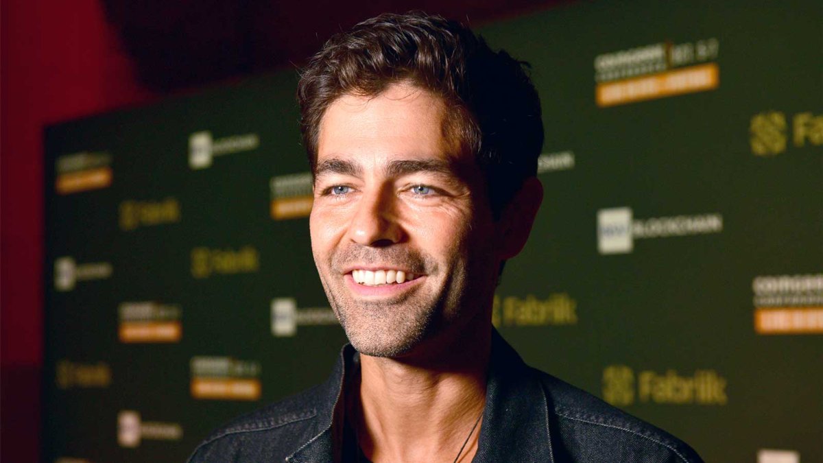 ‘Entourage’ star Adrian Grenier welcomes first baby with wife Jordan ...
