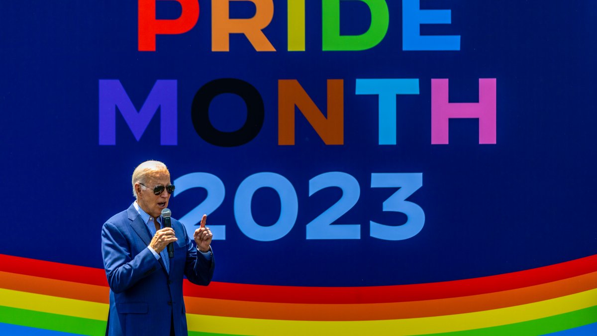 Biden marks LGBTQ+ Pride Month with celebration at White House – NBC4 ...