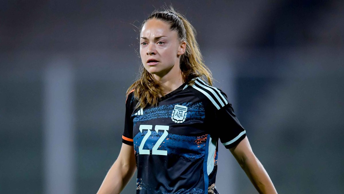 Argentina's Estefania Banini pushing for gender equality in soccer ...