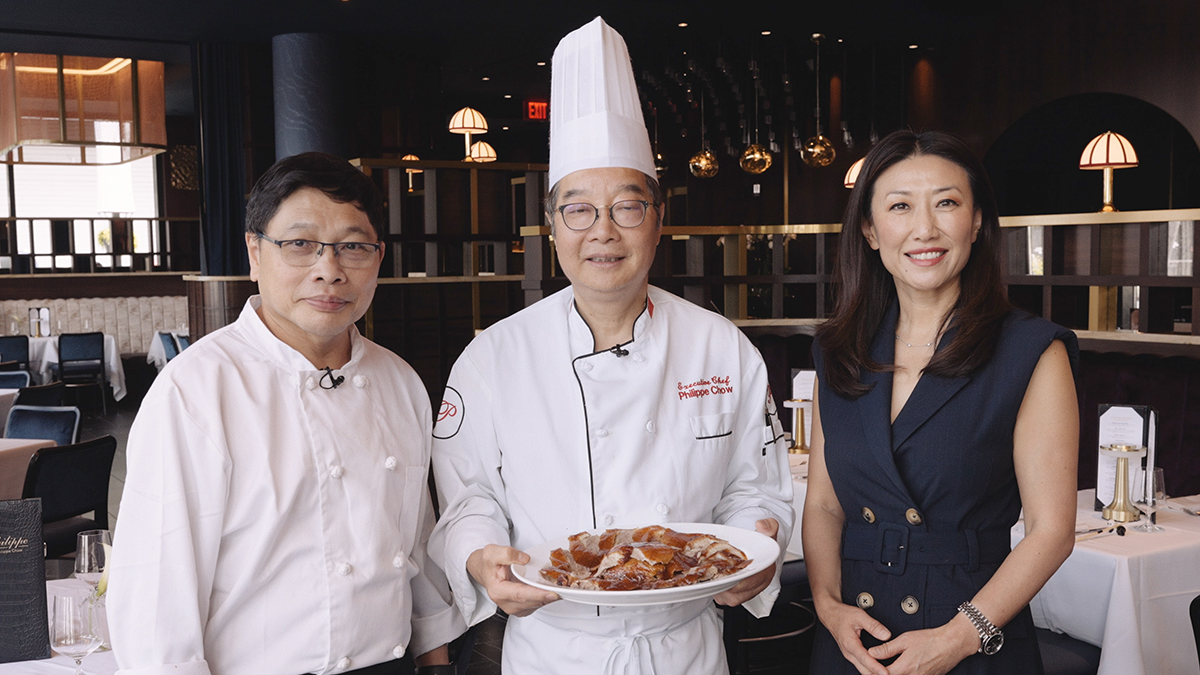 Food Fare: Carving Peking duck at DC’s Philippe Chow – NBC4 Washington