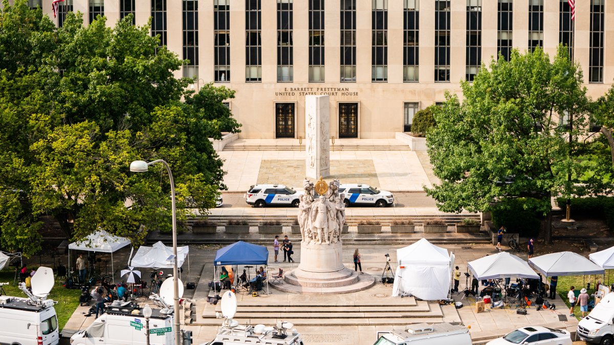 Here’s what to expect around DC during Trump’s indictment hearing ...