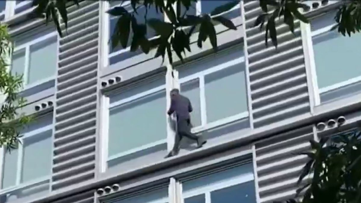 Man shimmied across building’s ledge to escape DC apartment shooting ...