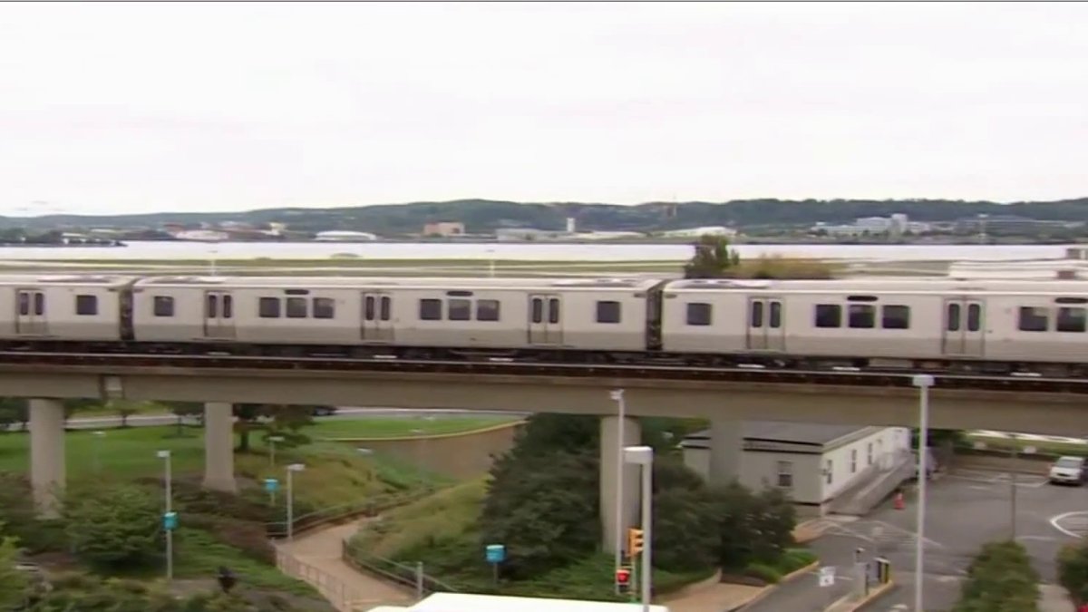 Metro train derails after striking object on tracks – NBC4 Washington