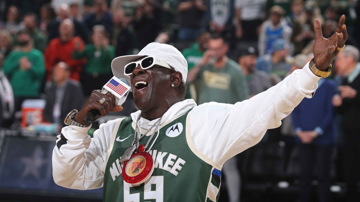 Watch Flavor Flav Performs Memorable National Anthem At Bucks Hawks