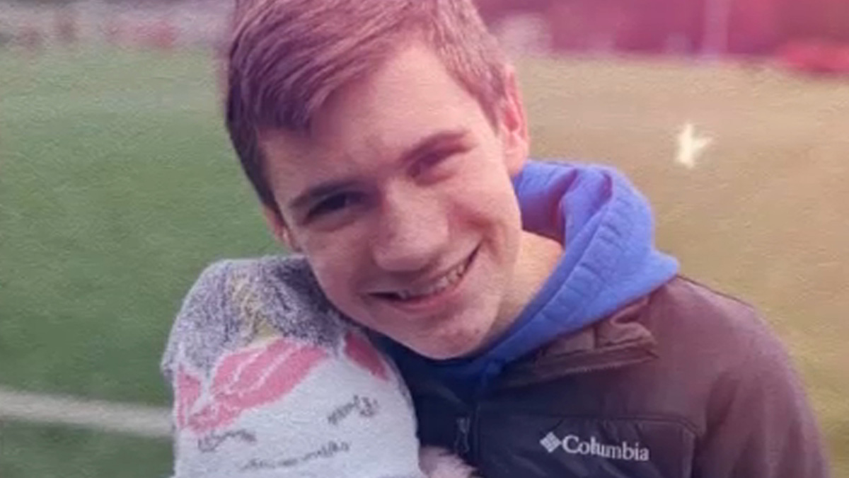 Families, feds fight flood of $1-per-pill fentanyl killing loved ones ...