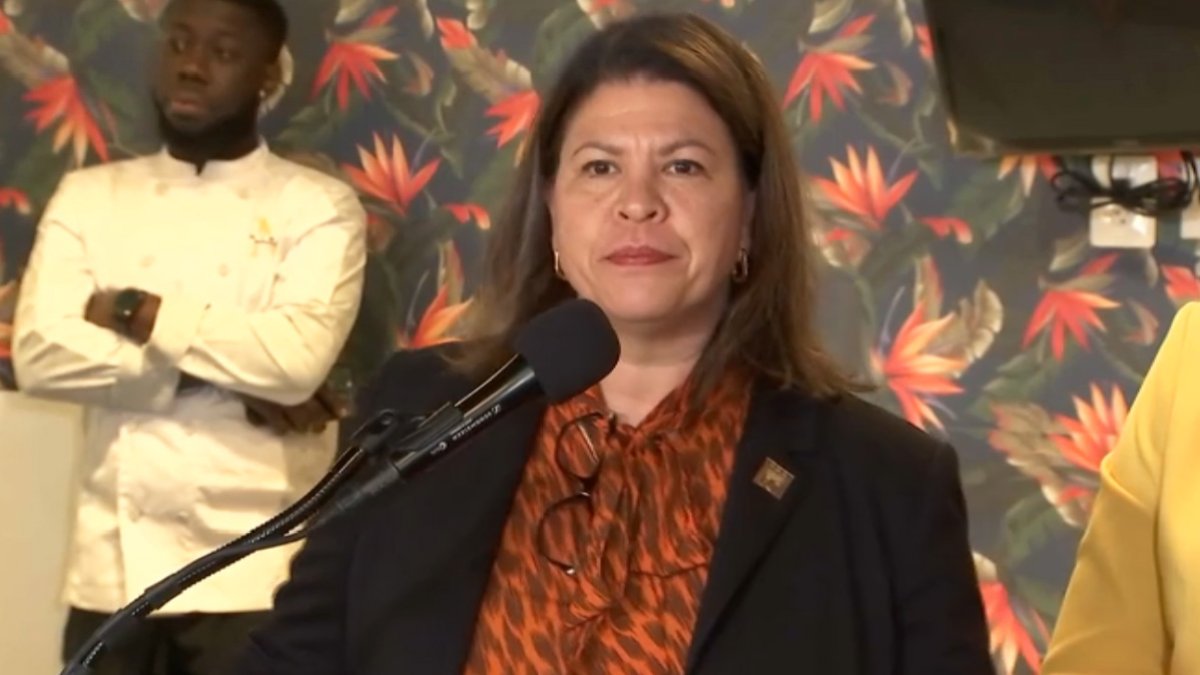 ‘Transparent and open book’: Ex-GSA official defends FBI HQ pick – NBC4 ...