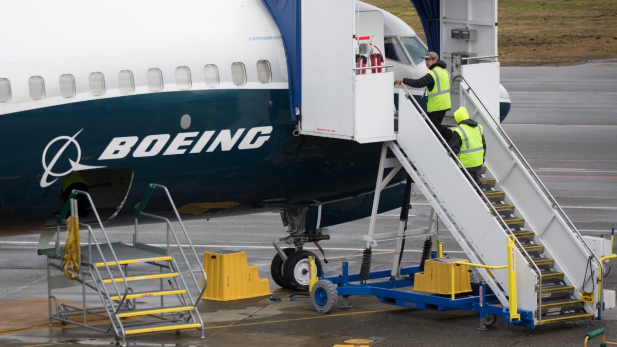 Boeing flags potential delays after supplier finds problems in 737 jets ...