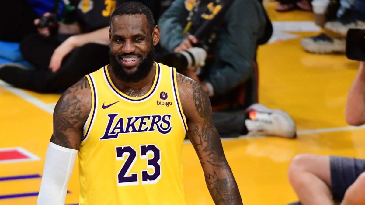 Mind-blowing LeBron James stat has NBA fans in disbelief – NBC4 Washington
