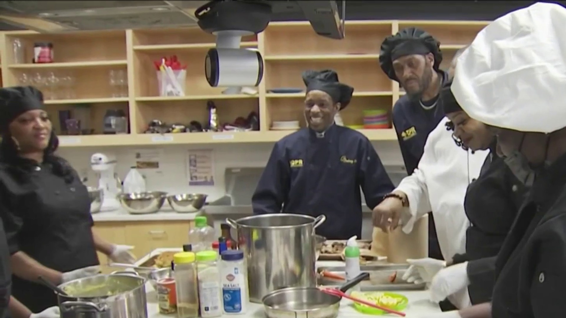 Frederick County Sheriff Indicted in Scheme to Get Machine Guns ...