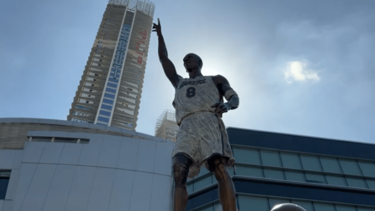 Kobe Bryant statue has spelling errors and mistakes – NBC4 Washington