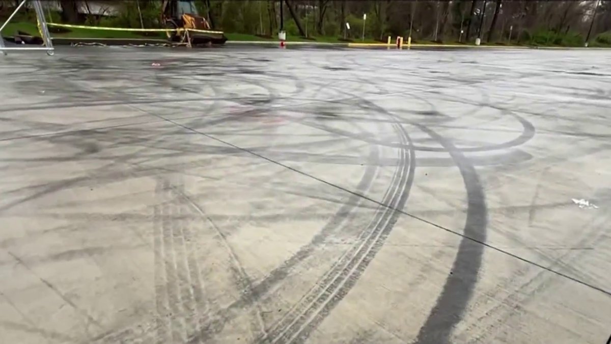 Officer injured, surrounded by drivers at Springfield car meetup – NBC4 ...