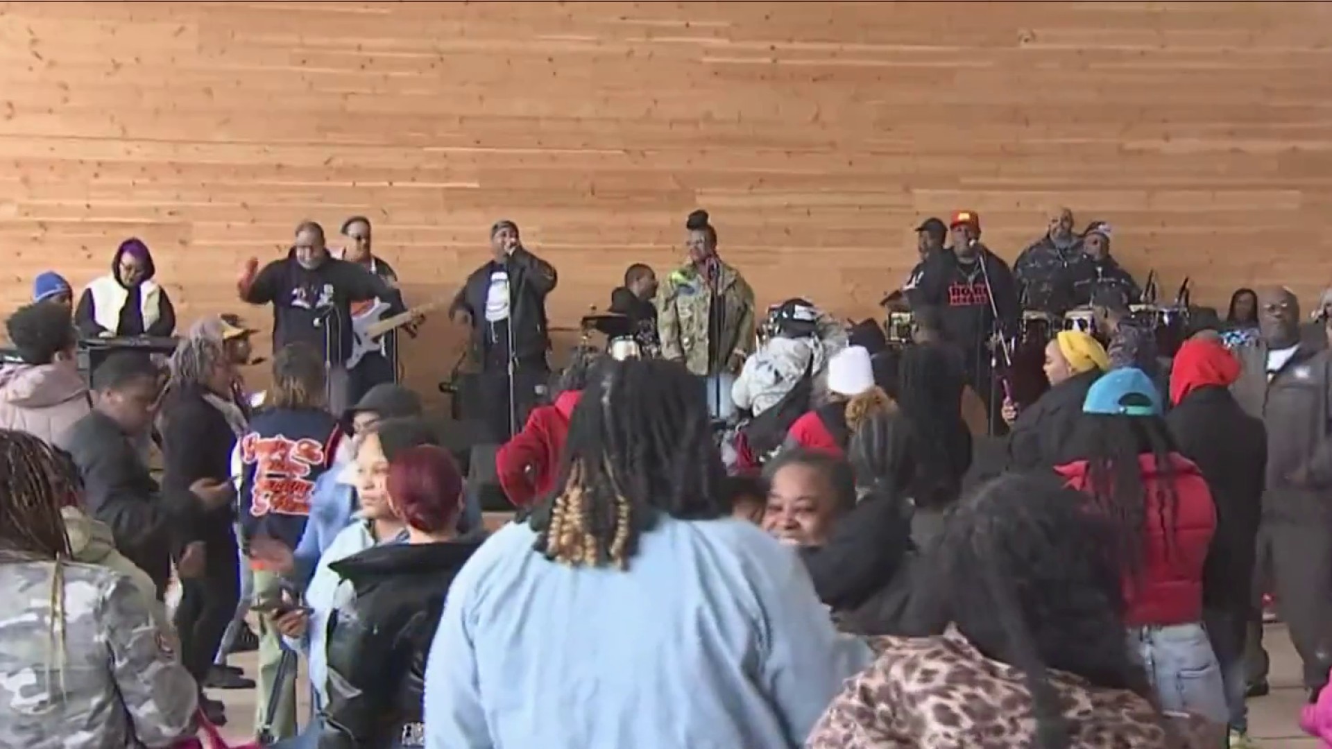 DC Offers Free Canoes, Kayaks in Exchange for Litter Cleanup – NBC4 ...