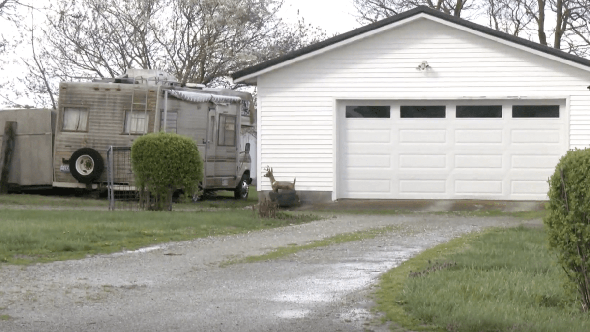 Ohio man, 81, fatally shoots Uber driver, 61, after scammers target ...