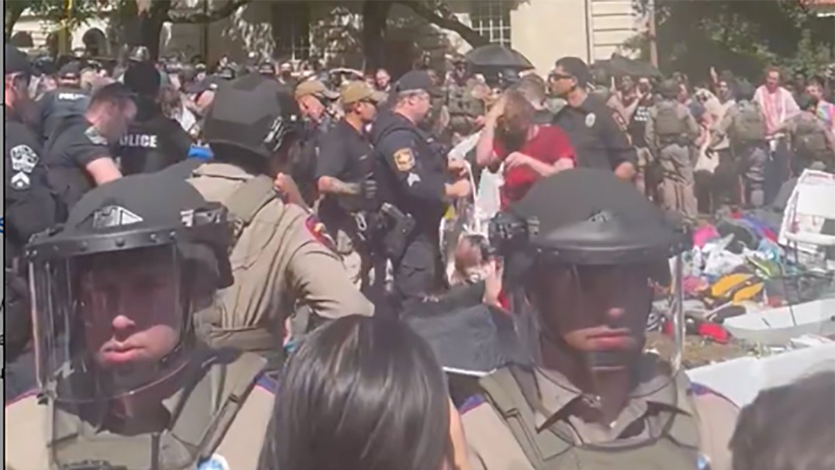 Pro-Palestinian student protests: Colleges urge protesters to clear out ...