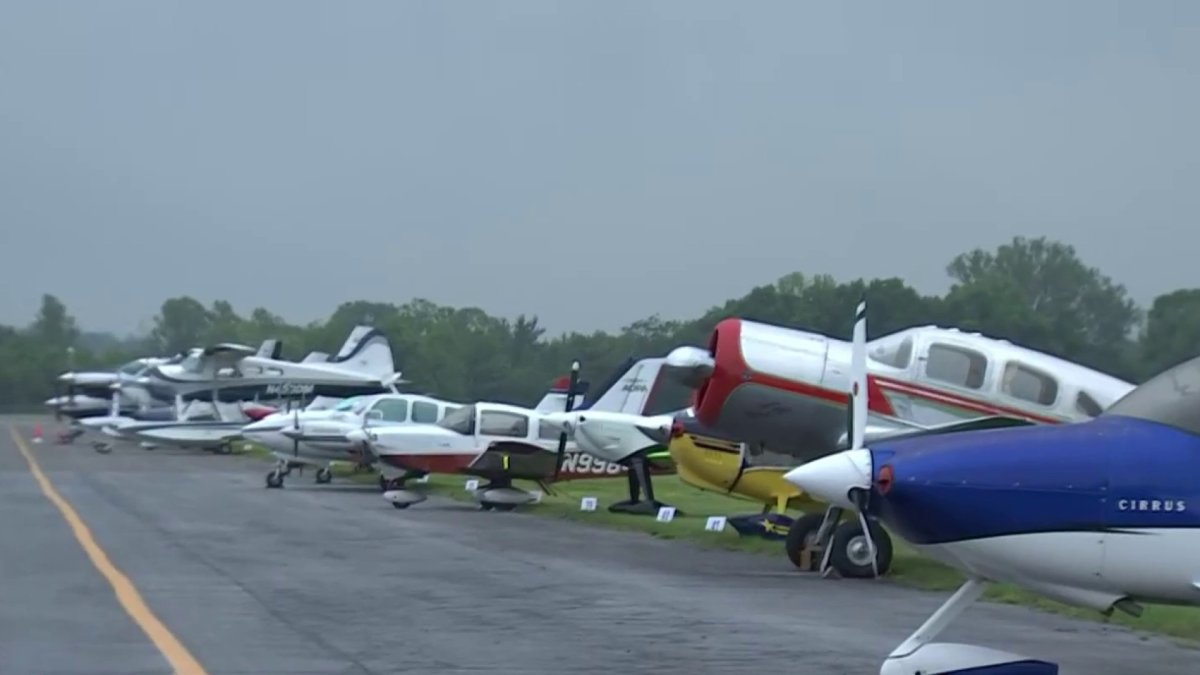 DC flyover: Dozens of vintage planes to fly over National Mall – NBC4 ...