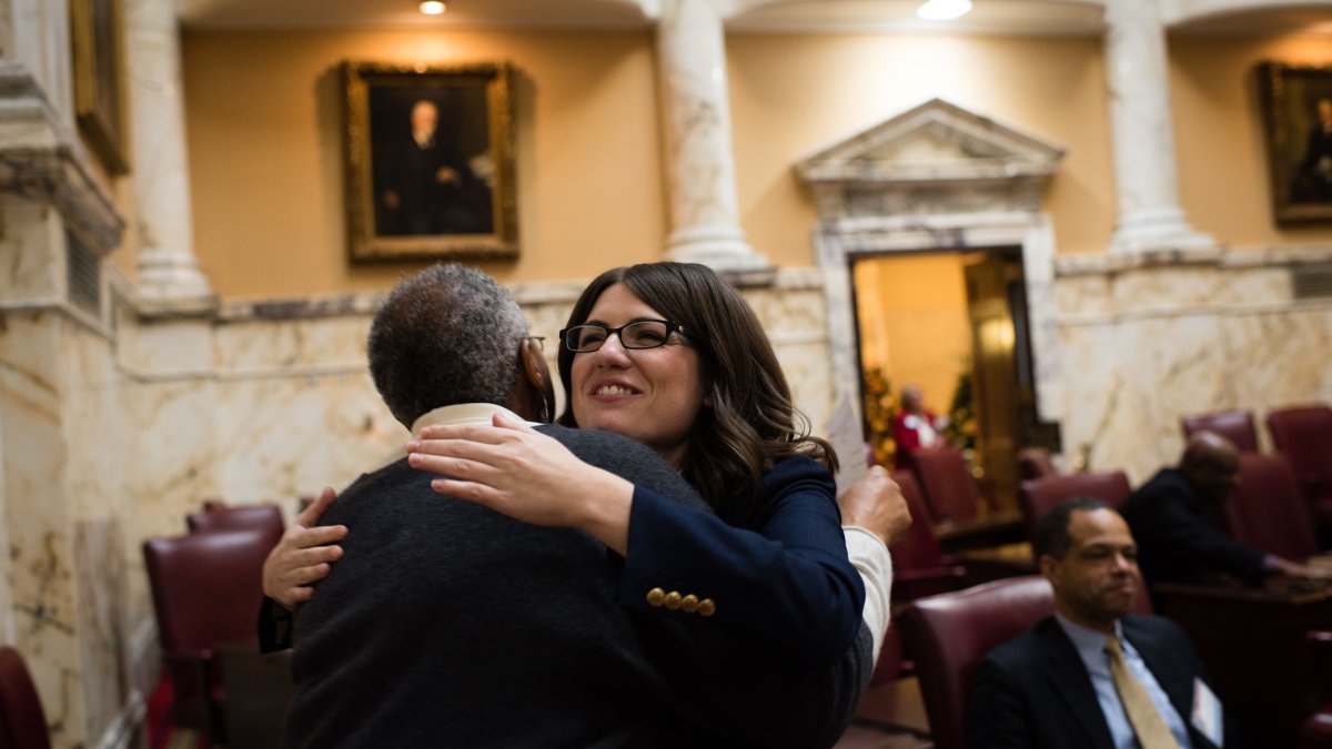 Maryland state Sen. Sarah Elfreth defeats former Capitol Police Officer ...
