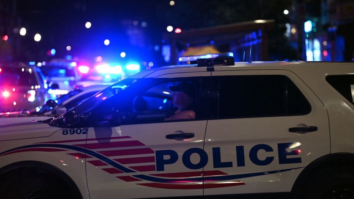 Man Dies After Crashing Into White House Security Barrier Officials