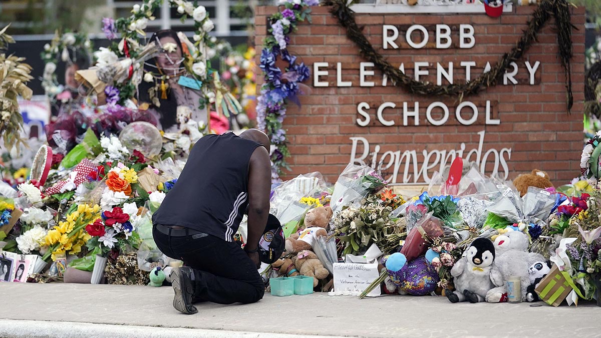 Families of school shooting victims reach settlement with Uvalde – NBC4 ...