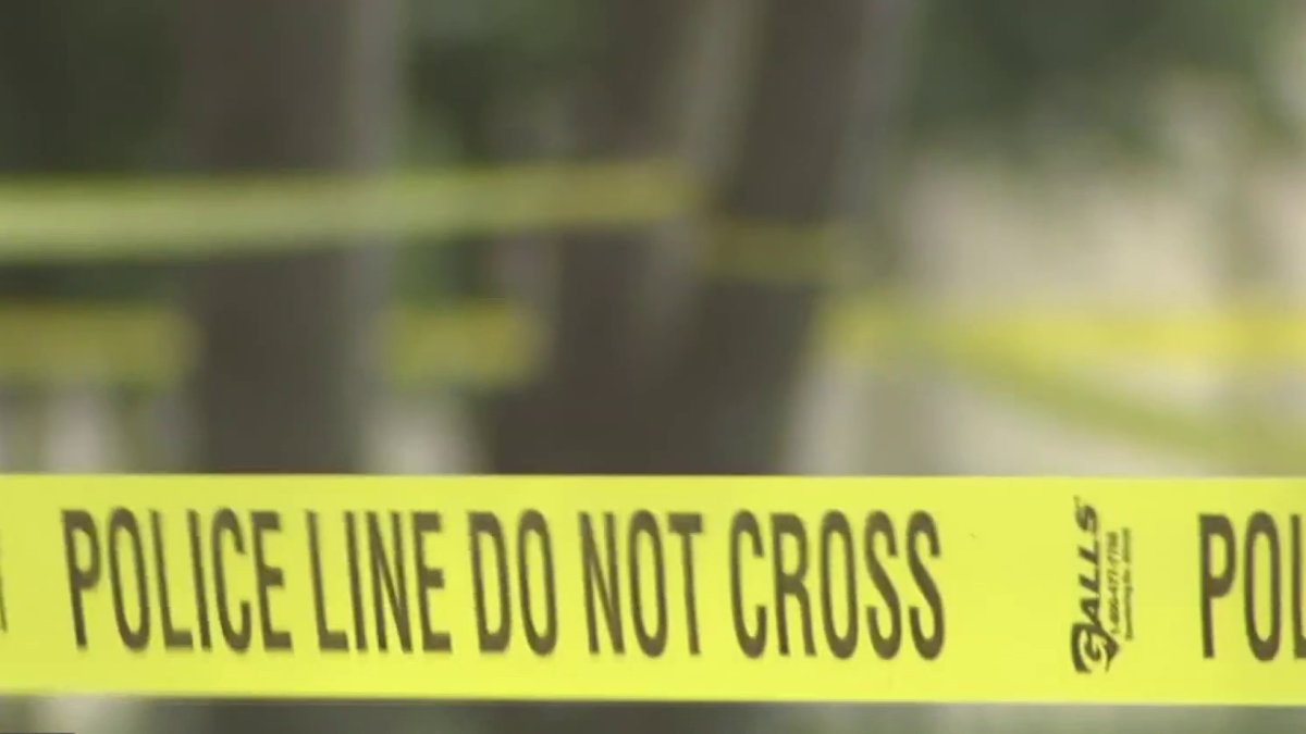 Two men killed, another hurt in Northeast DC shooting – NBC4 Washington