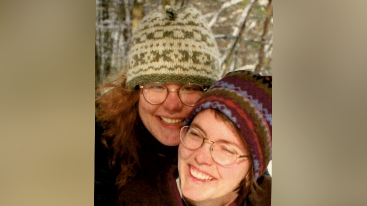 Shenandoah hiker murder case solved after women’s 1996 deaths – NBC4 ...