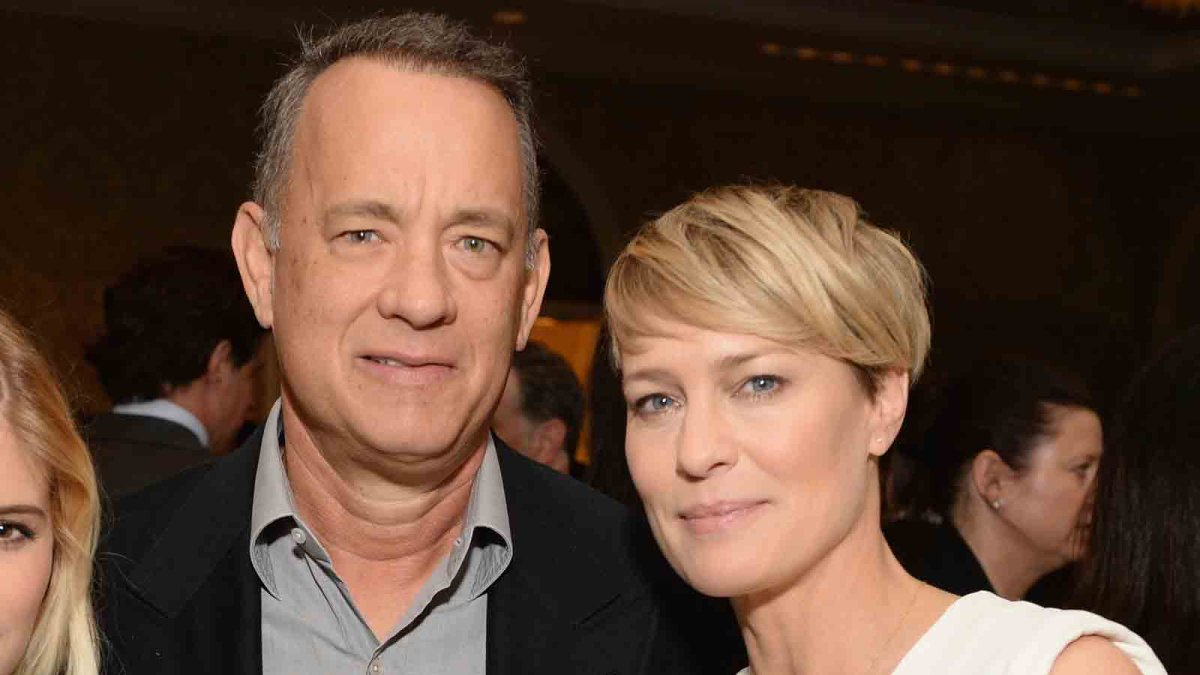 ‘Forrest Gump’ stars Tom Hanks and Robin Wright reunite in ‘Here ...