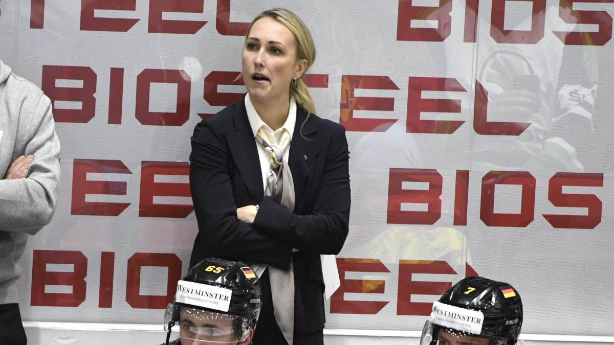 Kraken hire first woman NHL assistant coach – NBC4 Washington