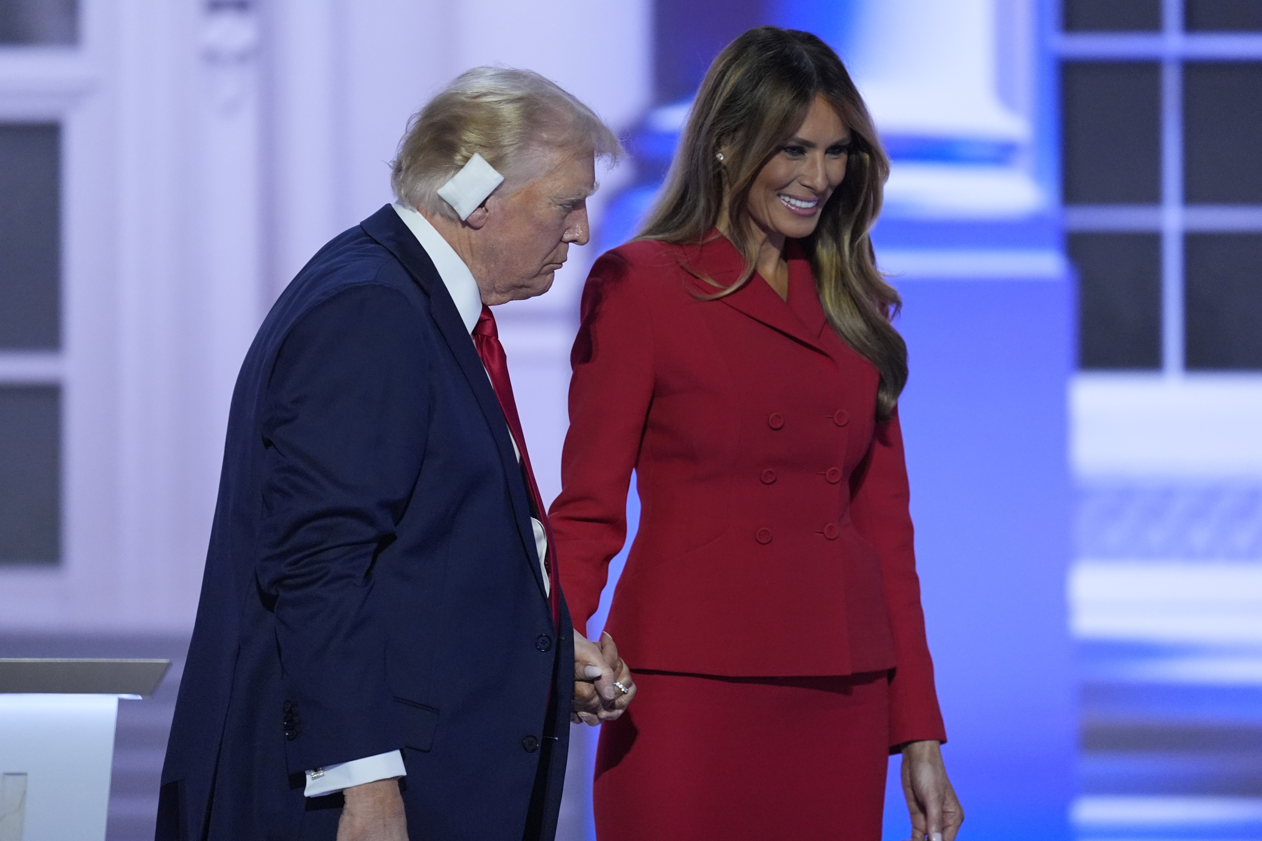 Melania Trump makes rare appearance on RNC’s last night – NBC4 Washington