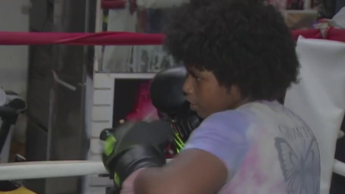 ‘She’s a little beast’: Young girl from Southeast DC wins Boxing ...