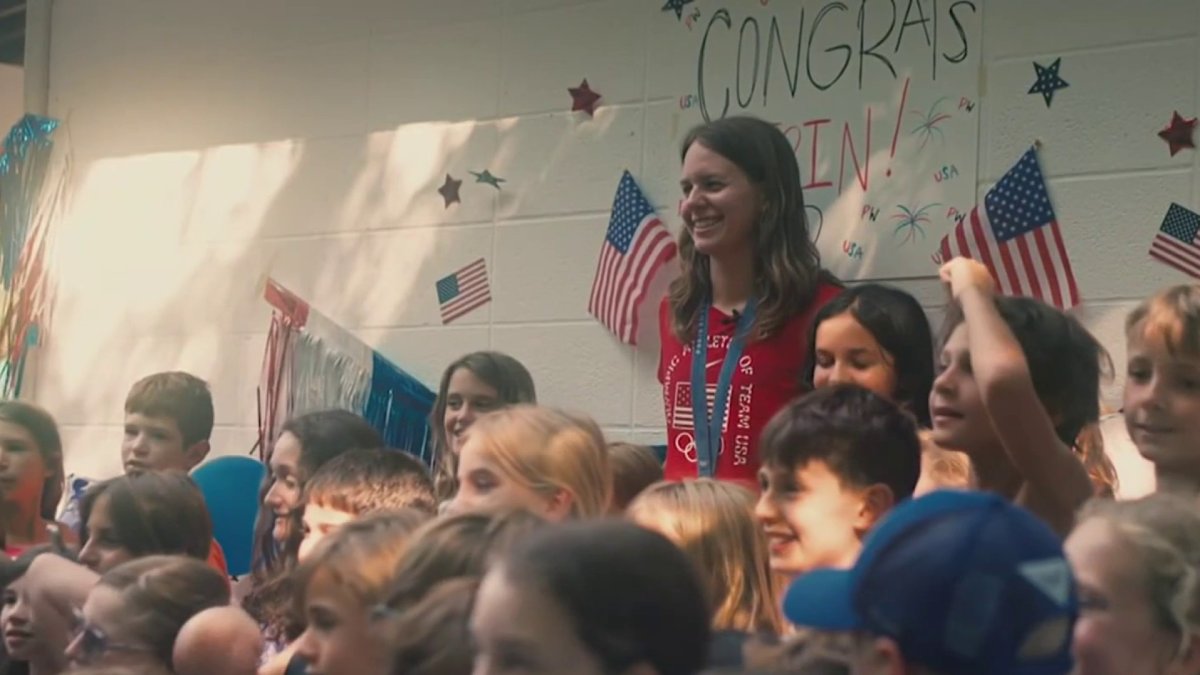 Olympics silver medalist Erin Gemmell visits swim club in Potomac ...