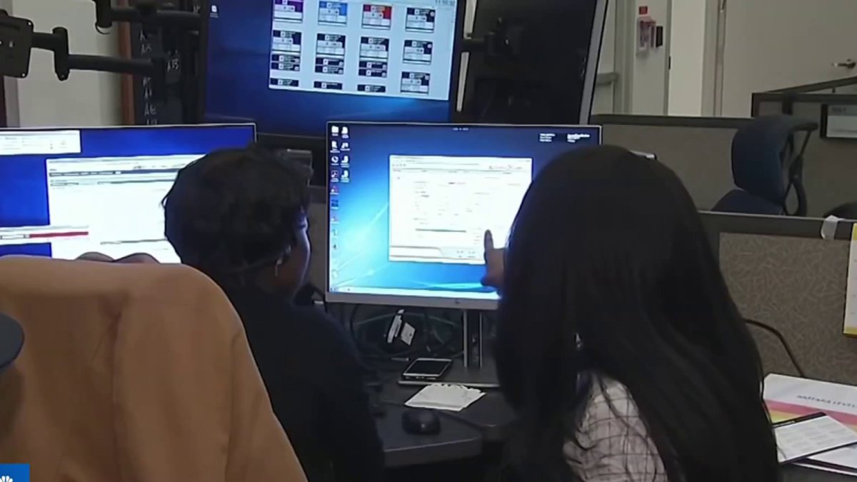 DC 911 call center offers staff bonuses for showing up – NBC4 Washington