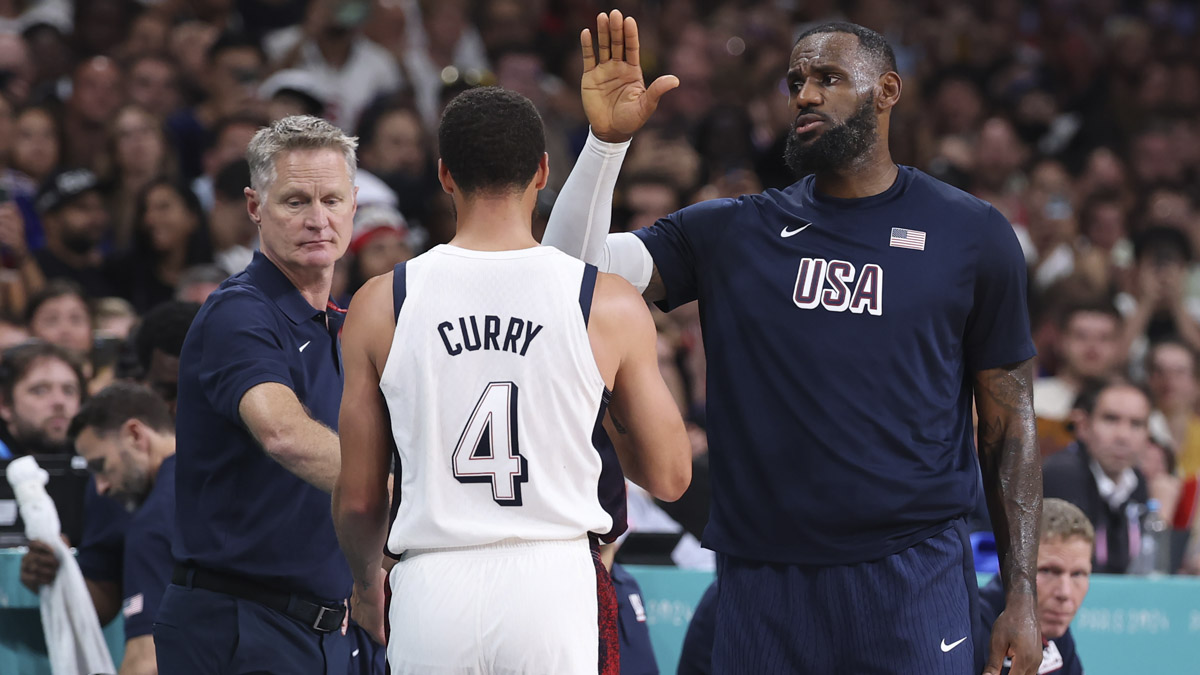 LeBron James encourages Steph Curry amid his Team USA shooting slump ...
