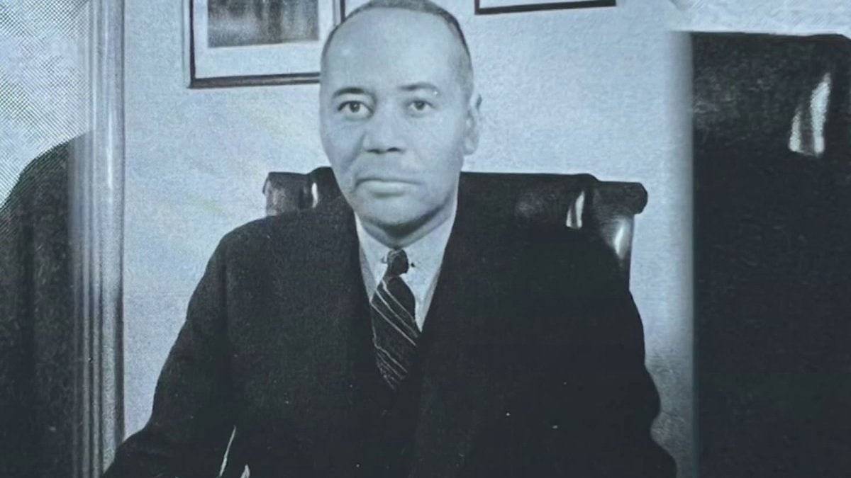 Virginia courthouse renamed to honor civil rights attorney Charles ...