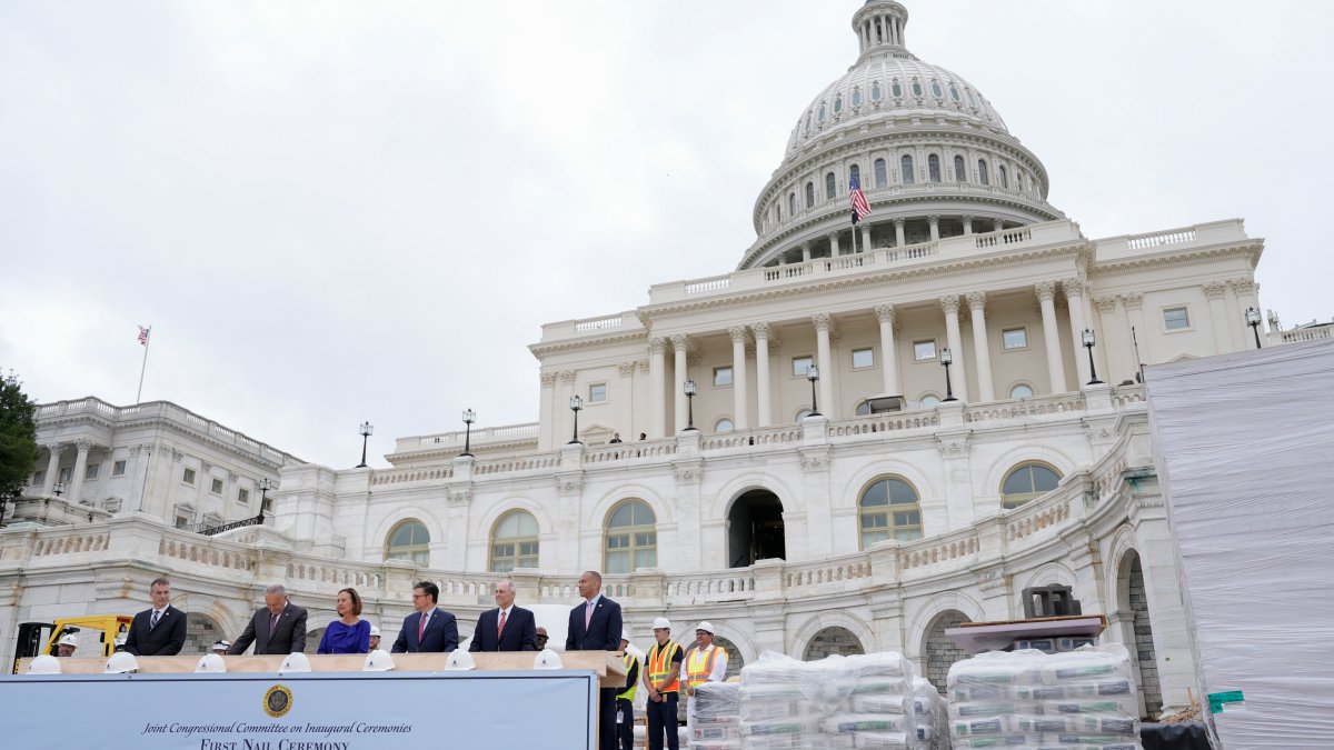 Work begins on inauguration stage at US Capitol – NBC4 Washington