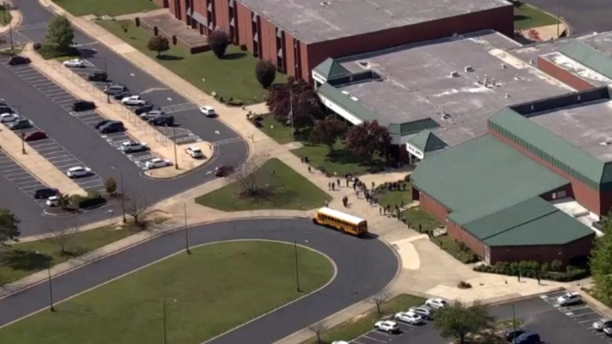 Virginia teen stole gun from sheriff’s office, made threat online ...