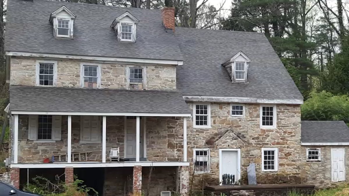 Historic homes for $1 a year? Yeah, there’s a catch. – NBC4 Washington