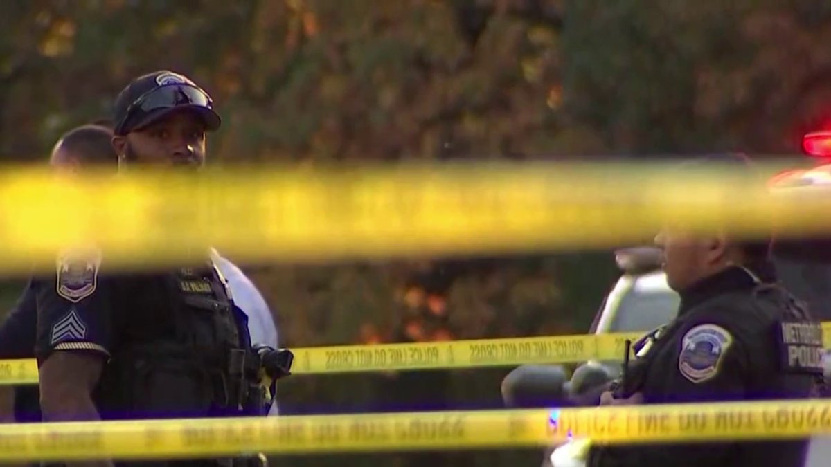 Teen killed, 1 adult injured in Southeast DC shooting – NBC4 Washington