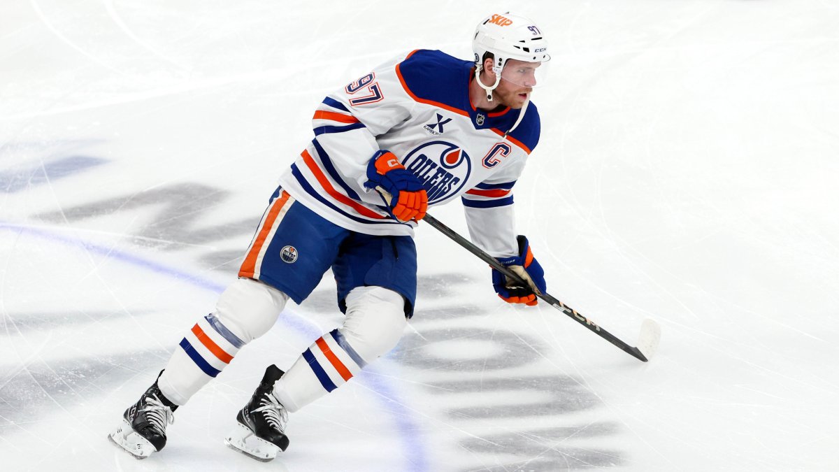Oilers star Connor McDavid will miss 2-3 weeks with ankle injury – NBC4 ...