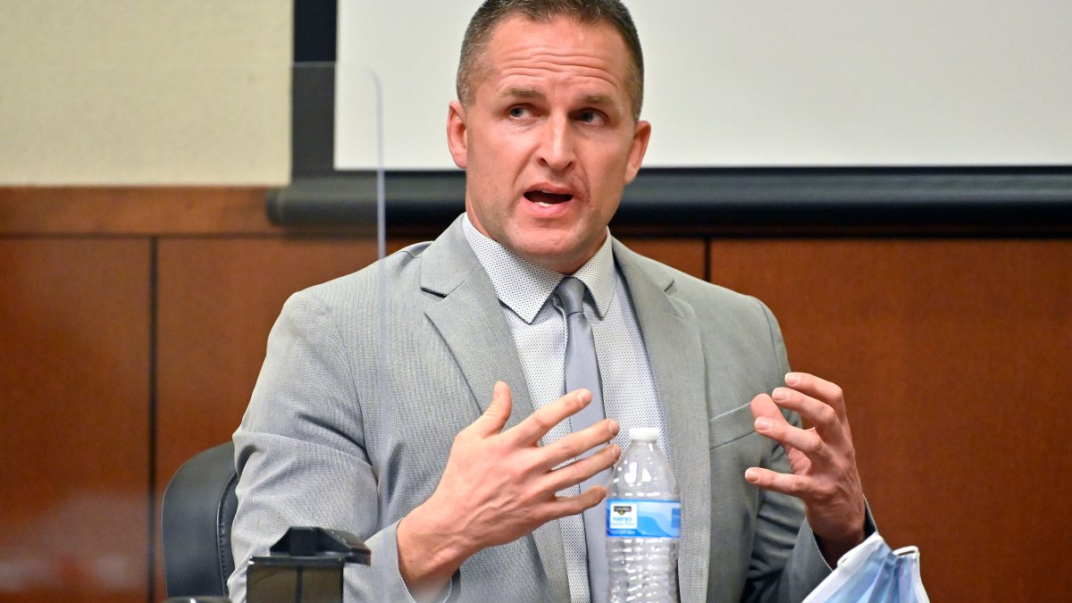 Jury convicts former Kentucky officer of using excessive force on ...