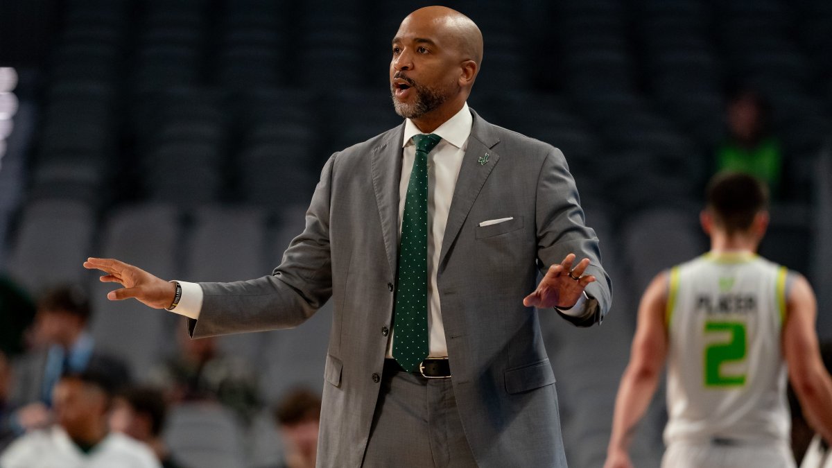 Amir Abdur-Rahim, USF head basketball coach, dies at 43 – NBC4 Washington