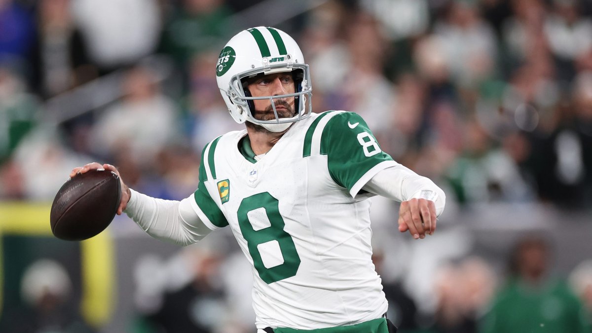 How many Hail Mary’s does Jets’ Aaron Rodgers have? – NBC4 Washington