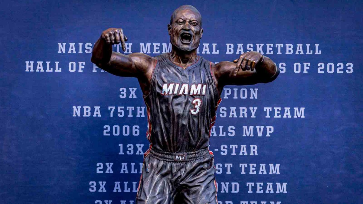 Miami Heat roasted by fans for unrecognizable Dwyane Wade statue – NBC4 ... Miami Heat roasted by fans for unrecognizable Dwyane Wade statue – NBC4 ...