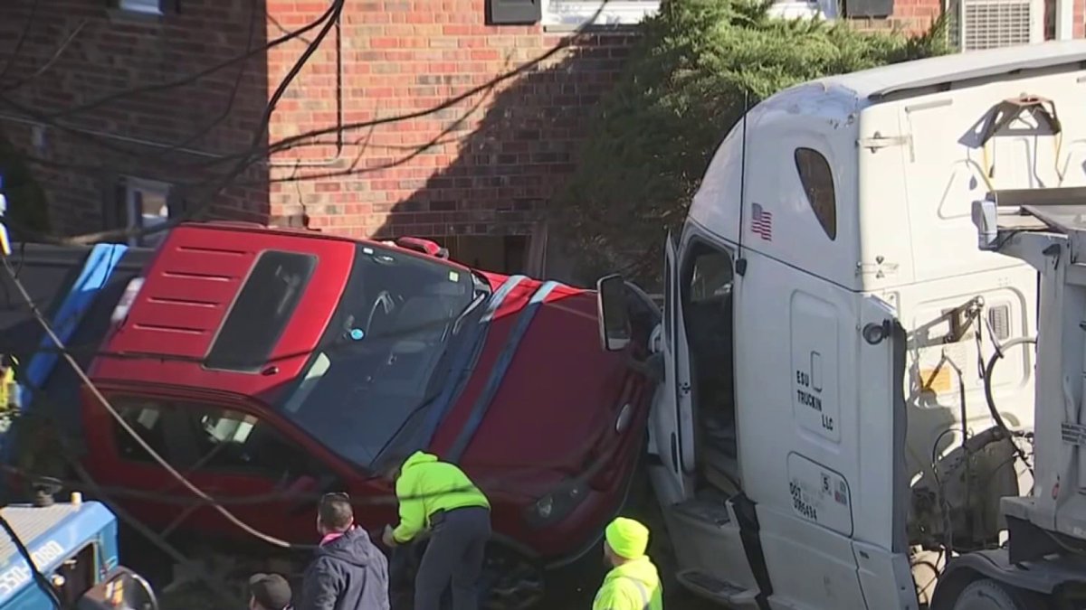 Tractor-trailer barrels into Woodbridge condo building after multiple ...