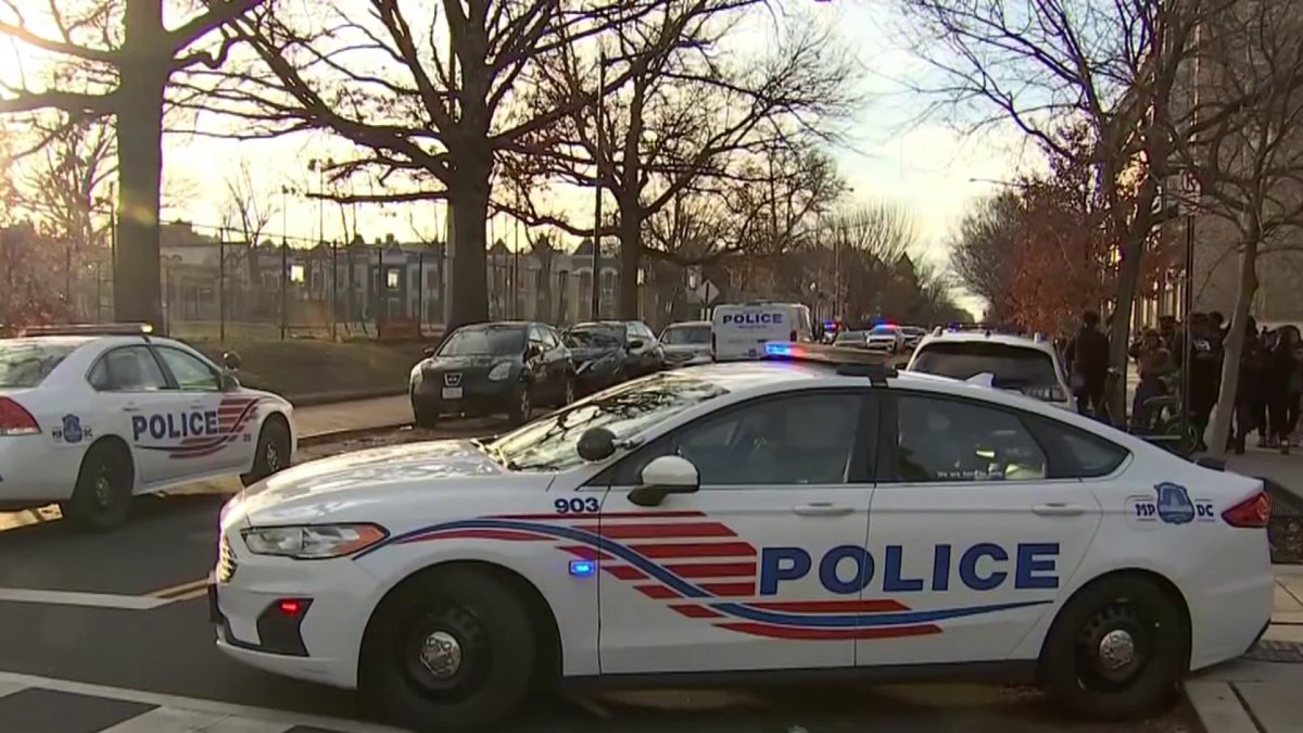 17-year-old girl shot and wounded near Dunbar High School – NBC4 Washington