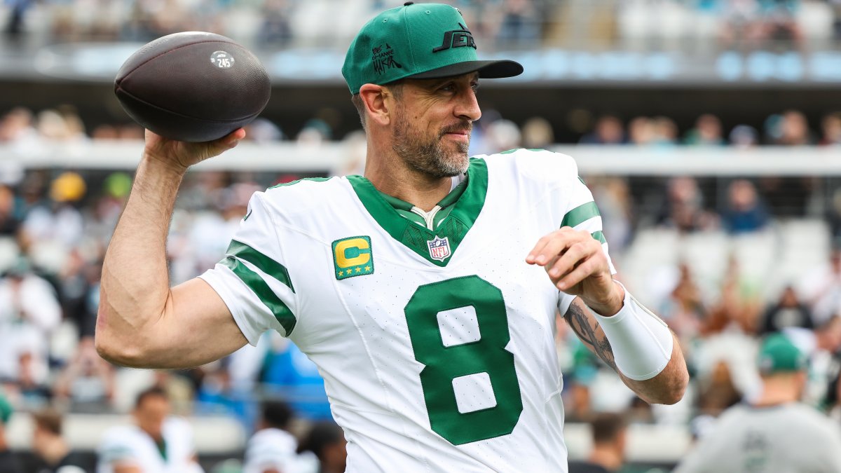 Aaron Rodgers reveals he has a new girlfriend – NBC4 Washington