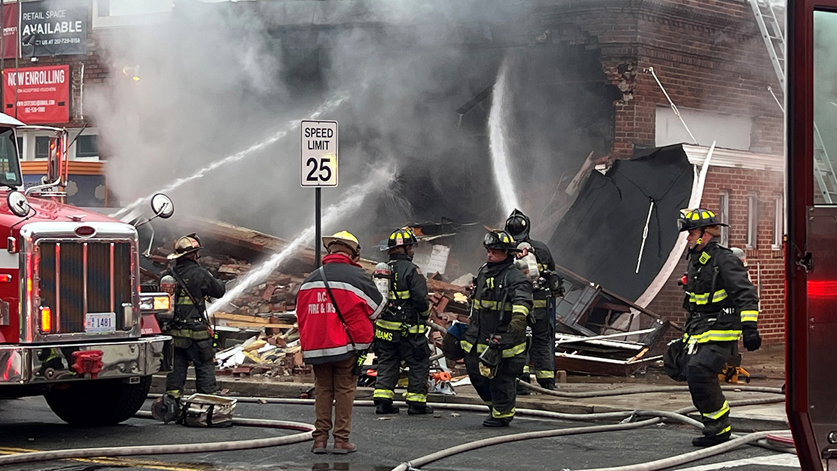 Woman hurt, burning building collapses after Northeast DC crash – NBC4 ...