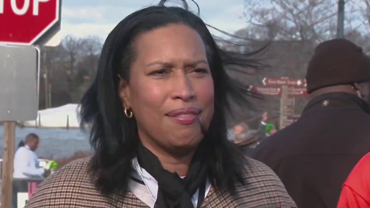 Crime drop, Jayden Daniels, downtown: What DC mayor says she and Trump ...