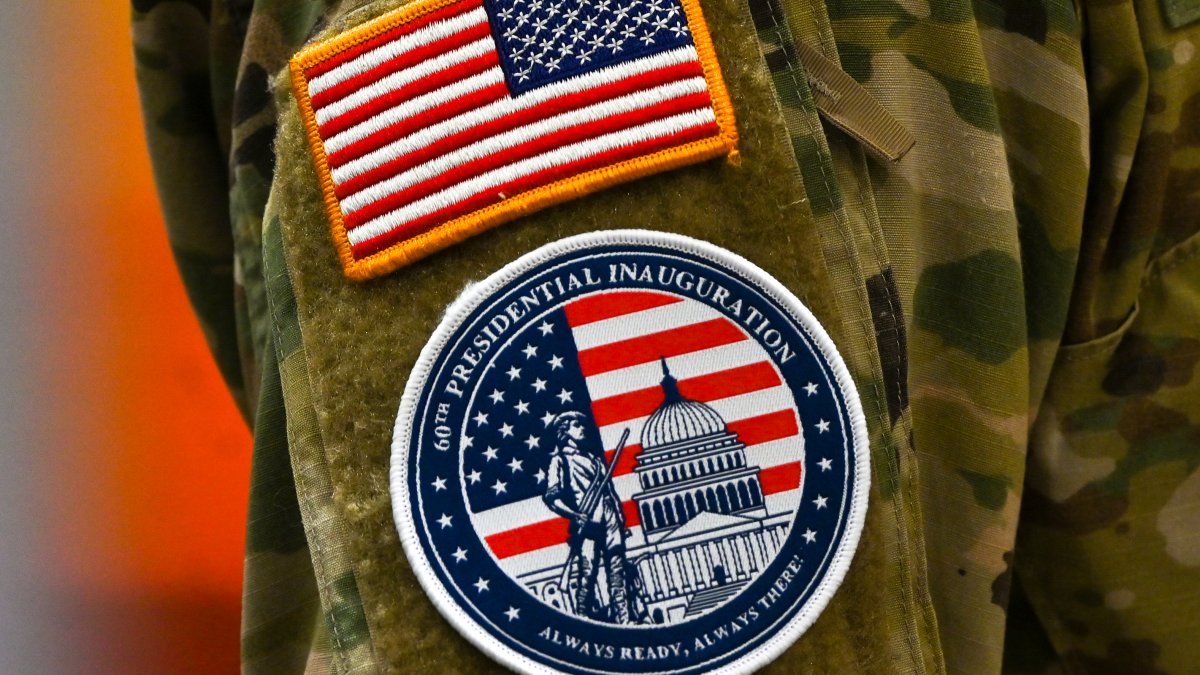 Guard troops will wear patch at Trump inauguration to make clear they ...