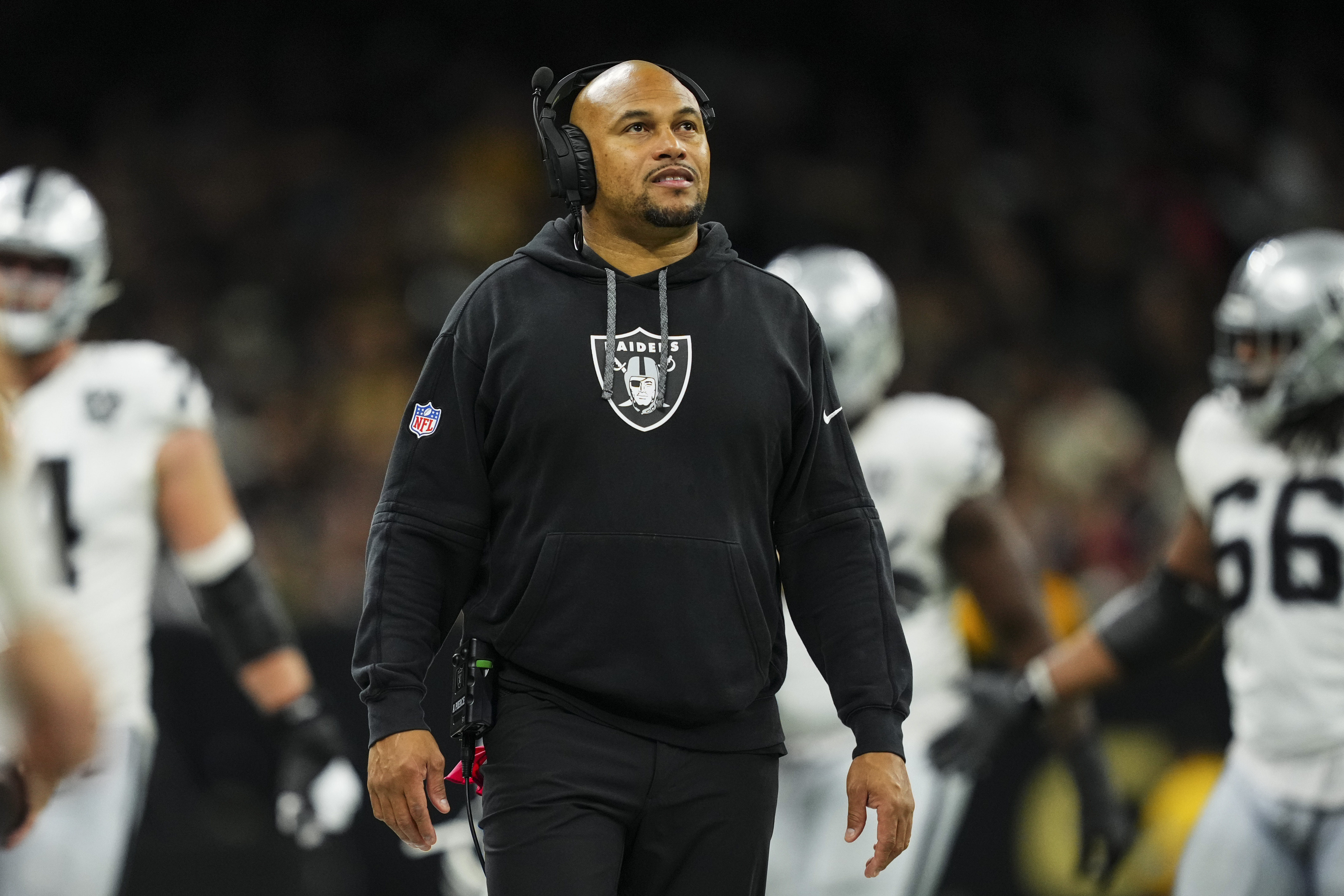 Raiders fire head coach Antonio Pierce after 4-13 season – NBC4 Washington